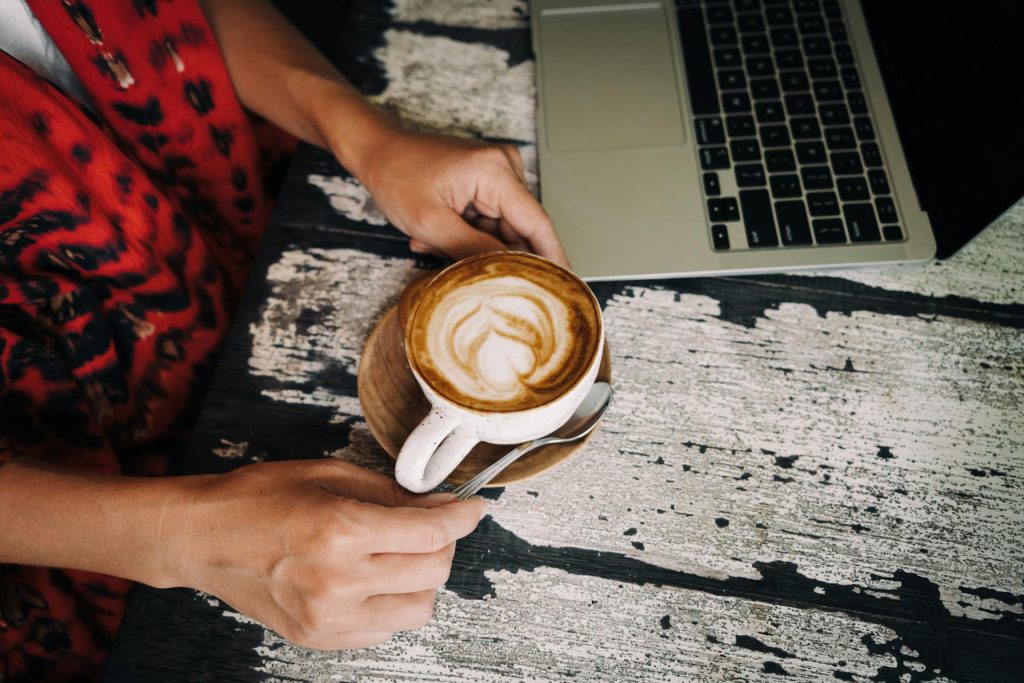 How To Make a Flat White: A Step-by-Step Guide