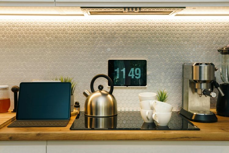 7 Best Compact Espresso Machines for Small Spaces (2026)
